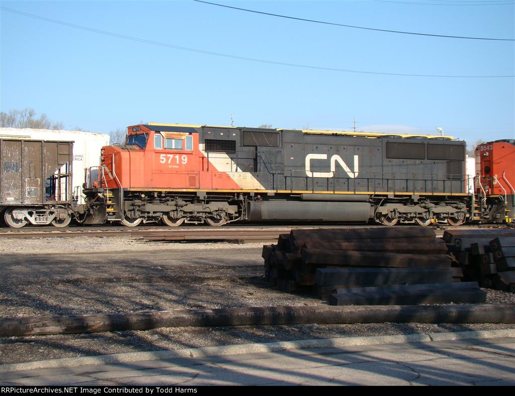 CN 5719